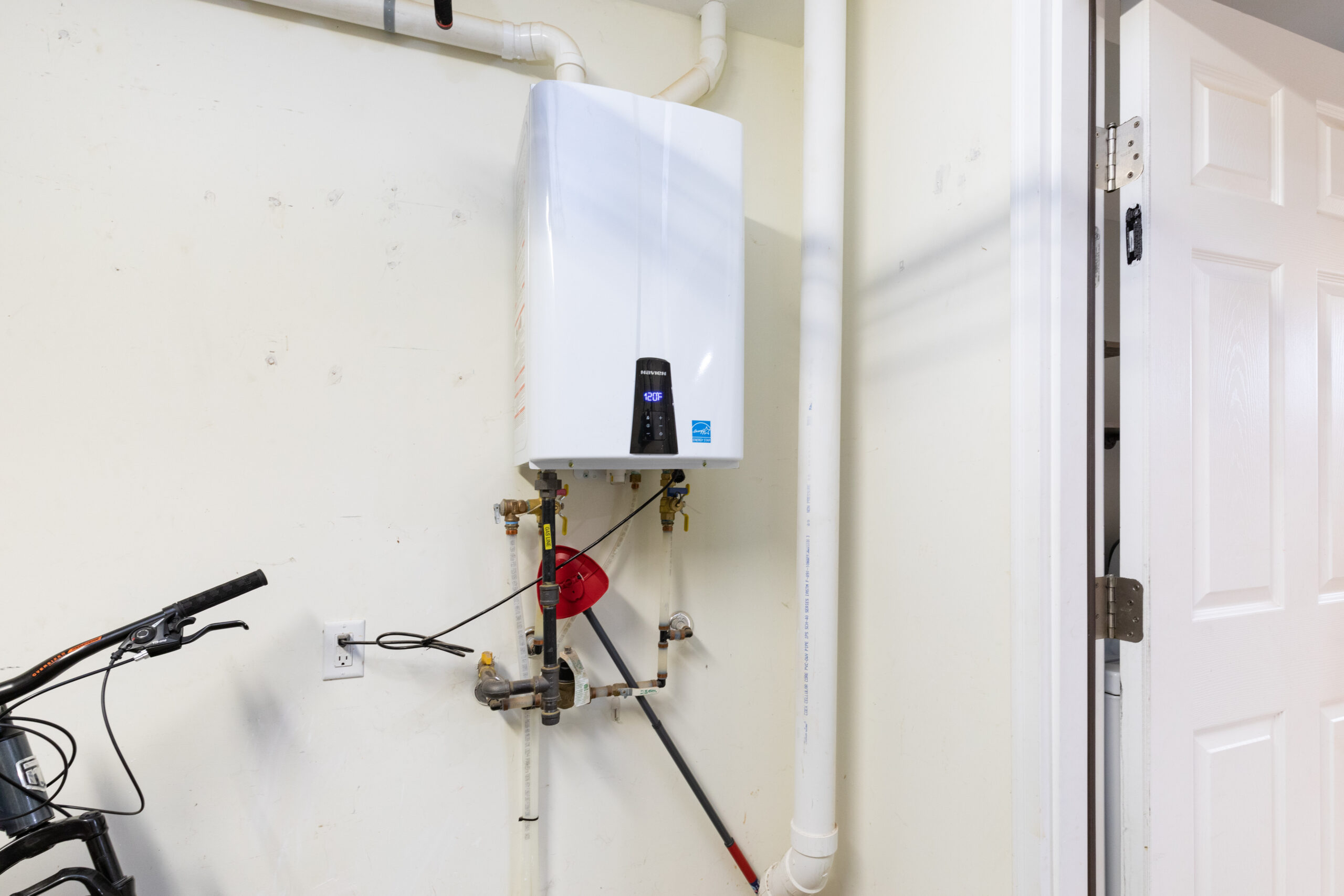 Does Tankless Water Heater Work - Victory Plumbing AZ